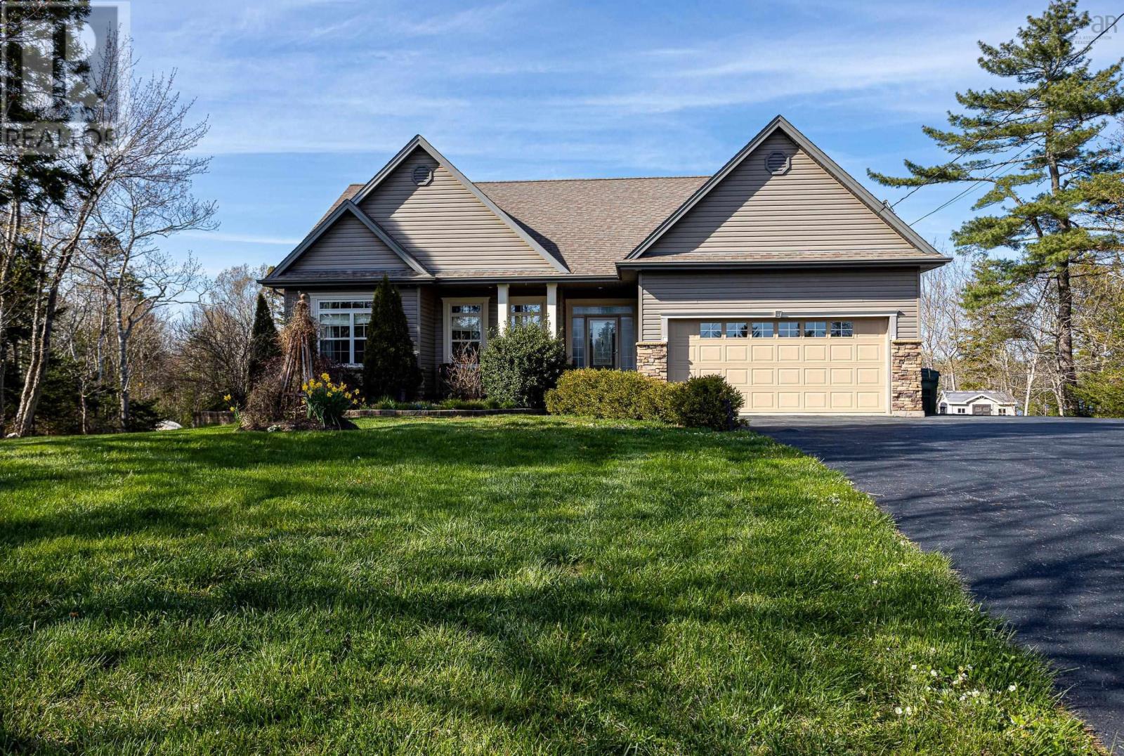 24 Omega Court, Hubley, Nova Scotia B3Z4N6 | REALTOR.ca