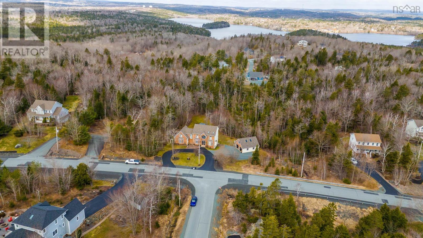 For sale: 172 Stone Mount Drive, Lower Sackville, Nova Scotia B4V4G5 ...