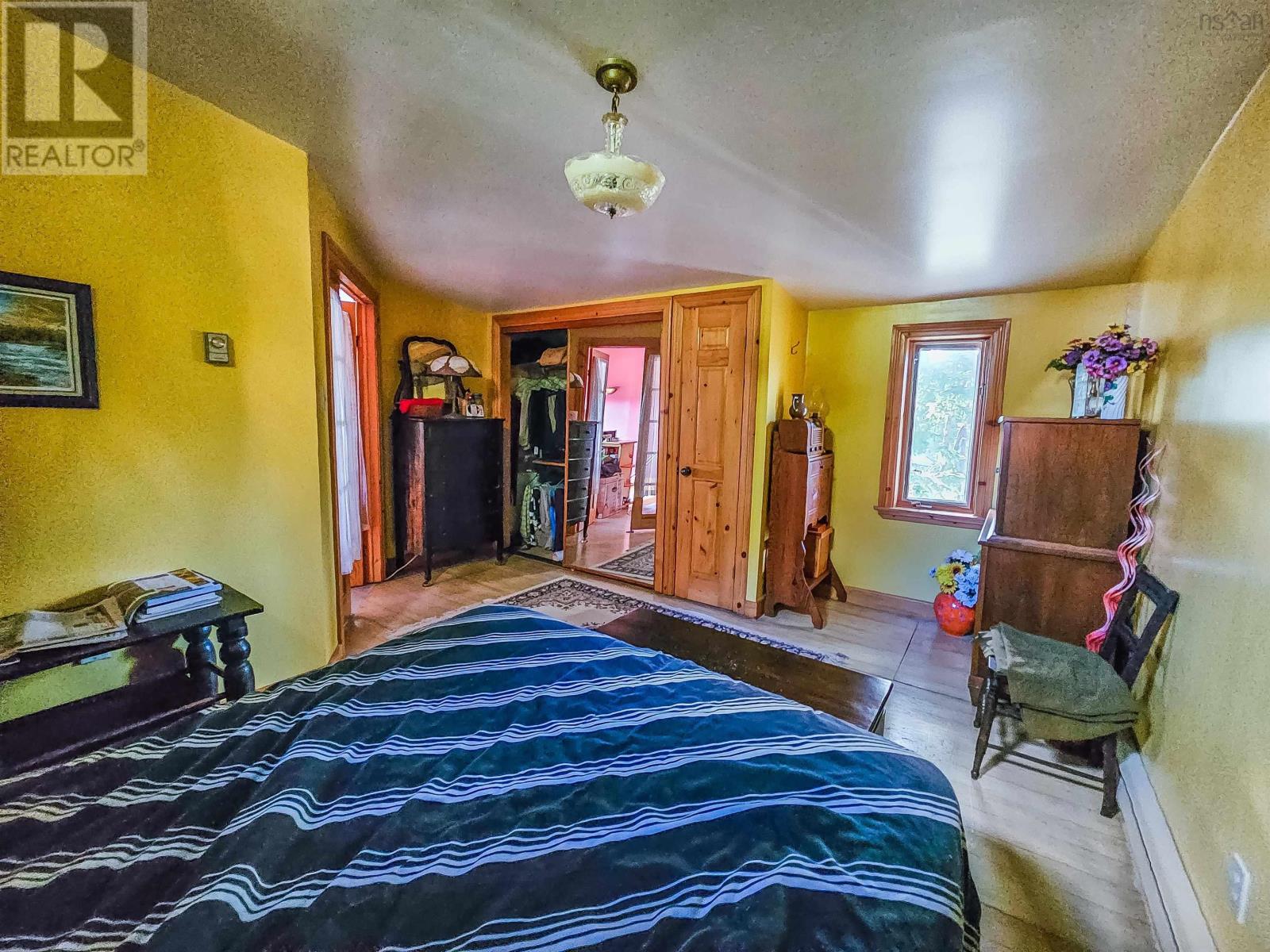 For sale: 2304 Highway 332, Bayport, Nova Scotia B0J2C0 - 202408427 ...