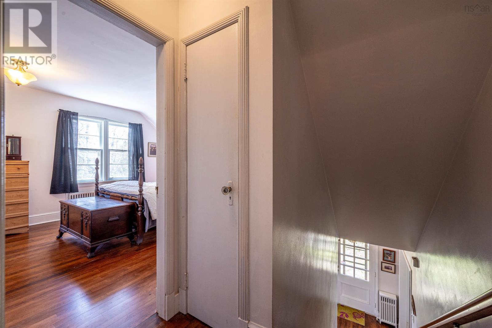 19 Parkhill Road, Jollimore, Nova Scotia B3P1R2 | REALTOR.ca