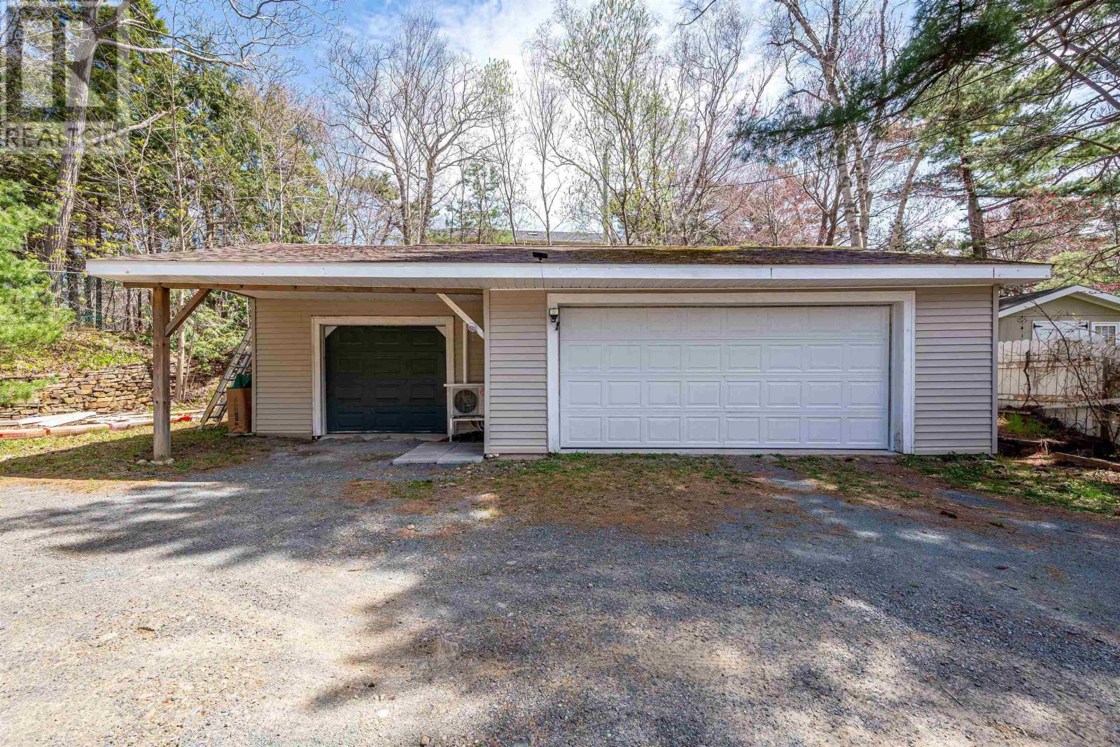 19 Parkhill Road, Jollimore, Nova Scotia B3P1R2 | REALTOR.ca