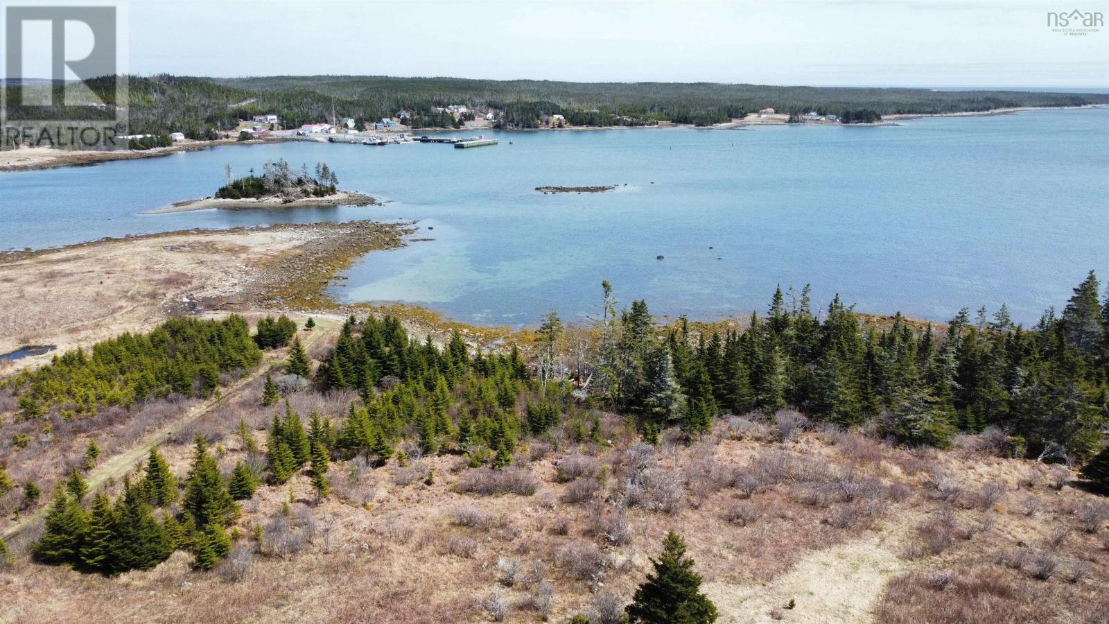 For sale: 4976 211 Highway, Port Bickerton, Nova Scotia B0J3C0 ...