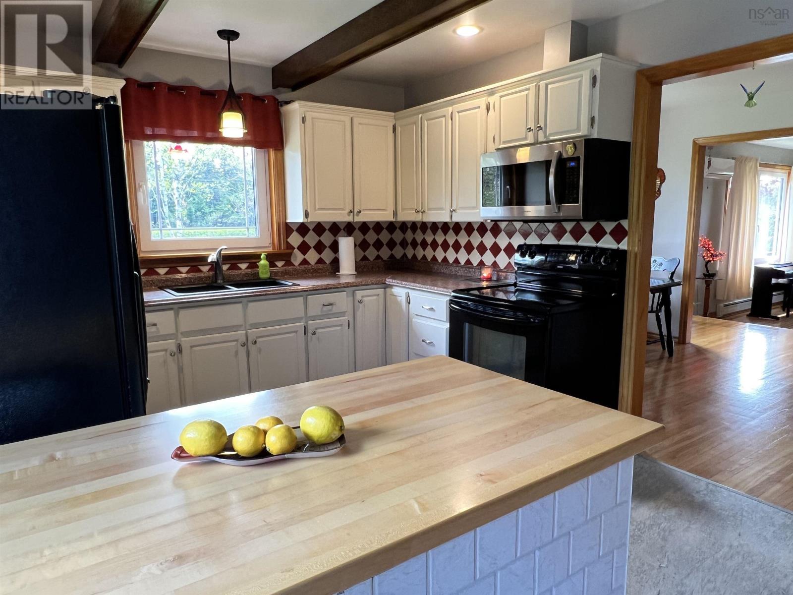 527 Birch Grove Road, Port Morien, Nova Scotia B1B1J3 | REALTOR.ca