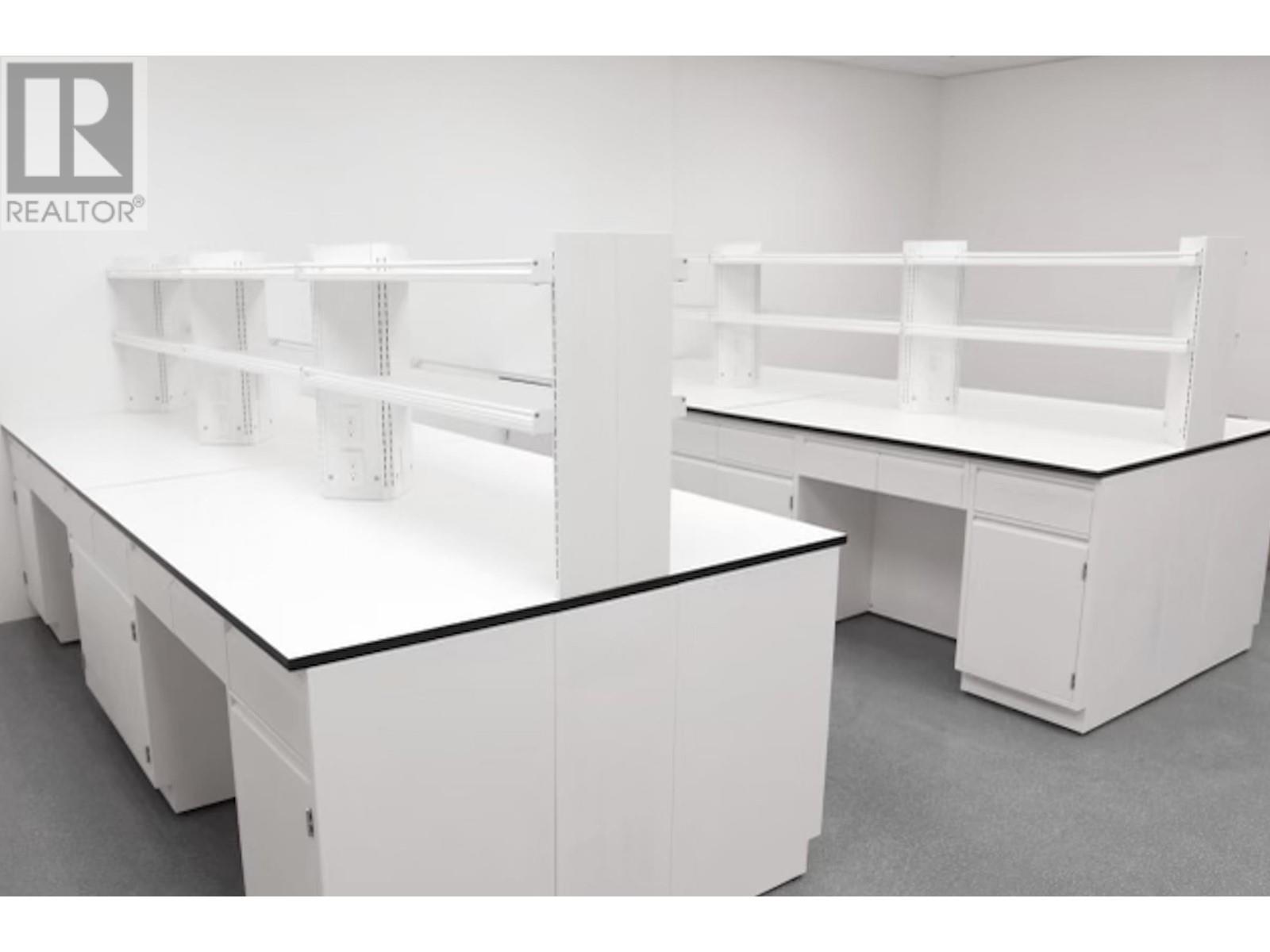 For sale: 12 13520 CRESTWOOD PLACE, Richmond, British Columbia V6V2G3 ...