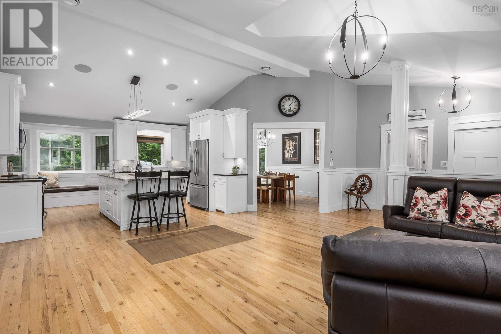 24 Taylor Drive, Windsor Junction, Nova Scotia B2T1K7 | REALTOR.ca