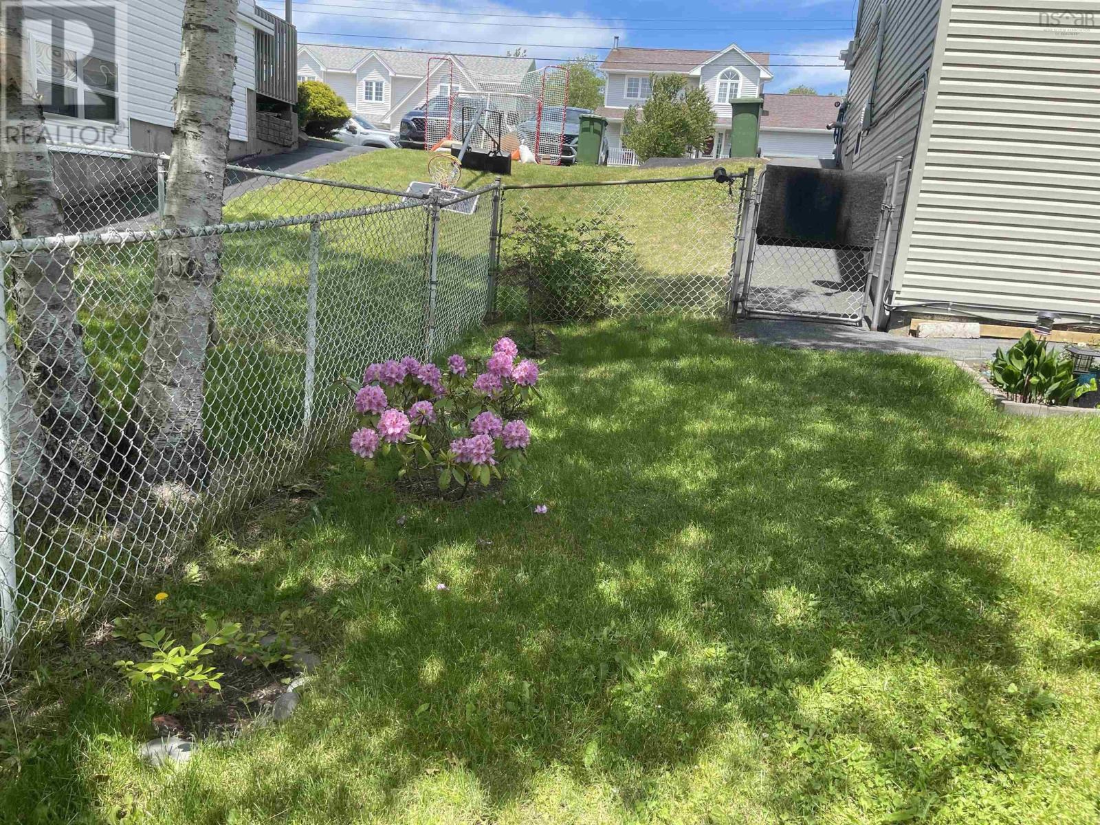 94 Lancaster Drive, Dartmouth, Nova Scotia B3A4X8 | REALTOR.ca