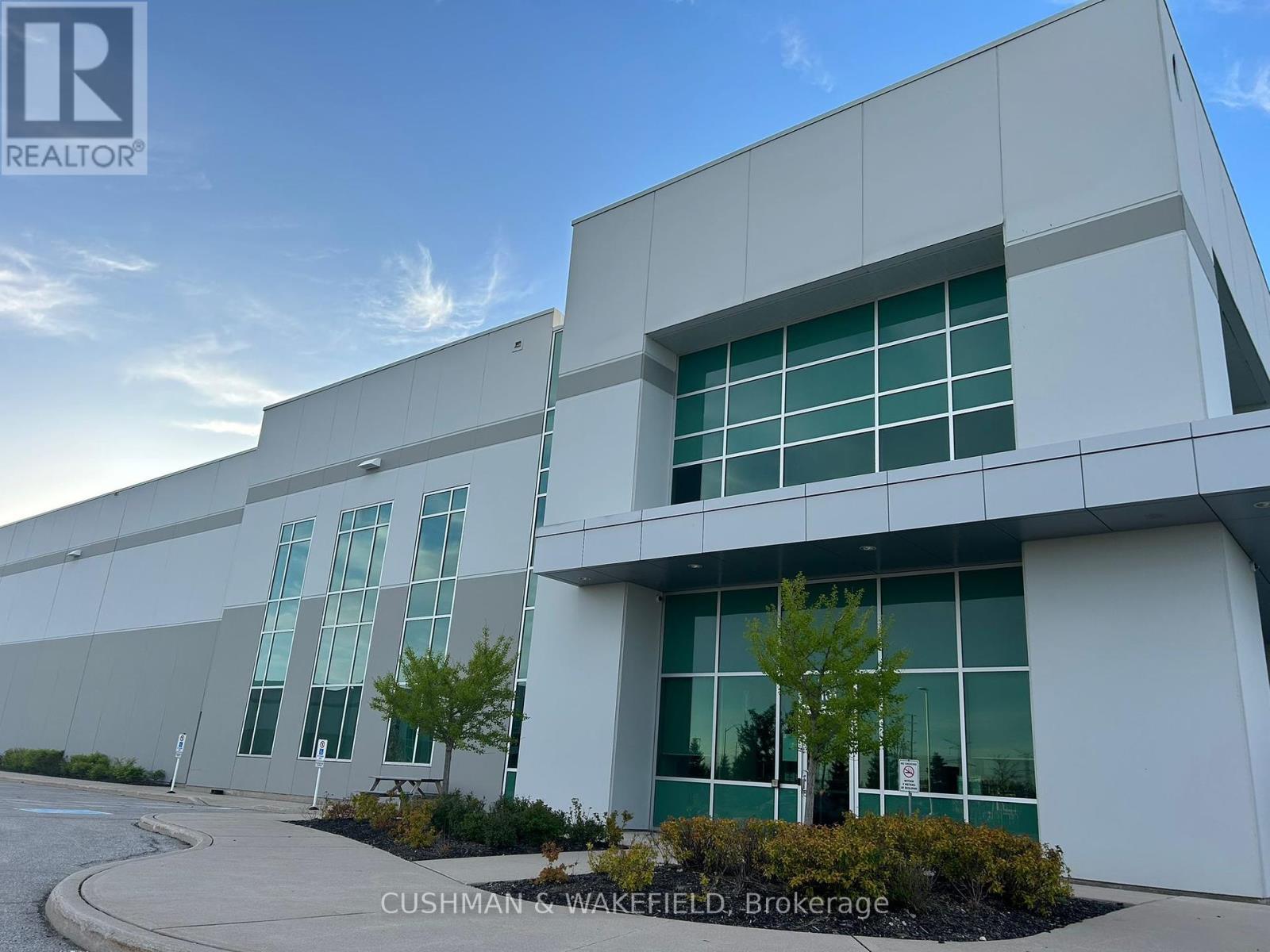 For lease: 102 - 3255 ARGENTIA ROAD, Mississauga (Meadowvale Business Park), Ontario L5N0B1 ...