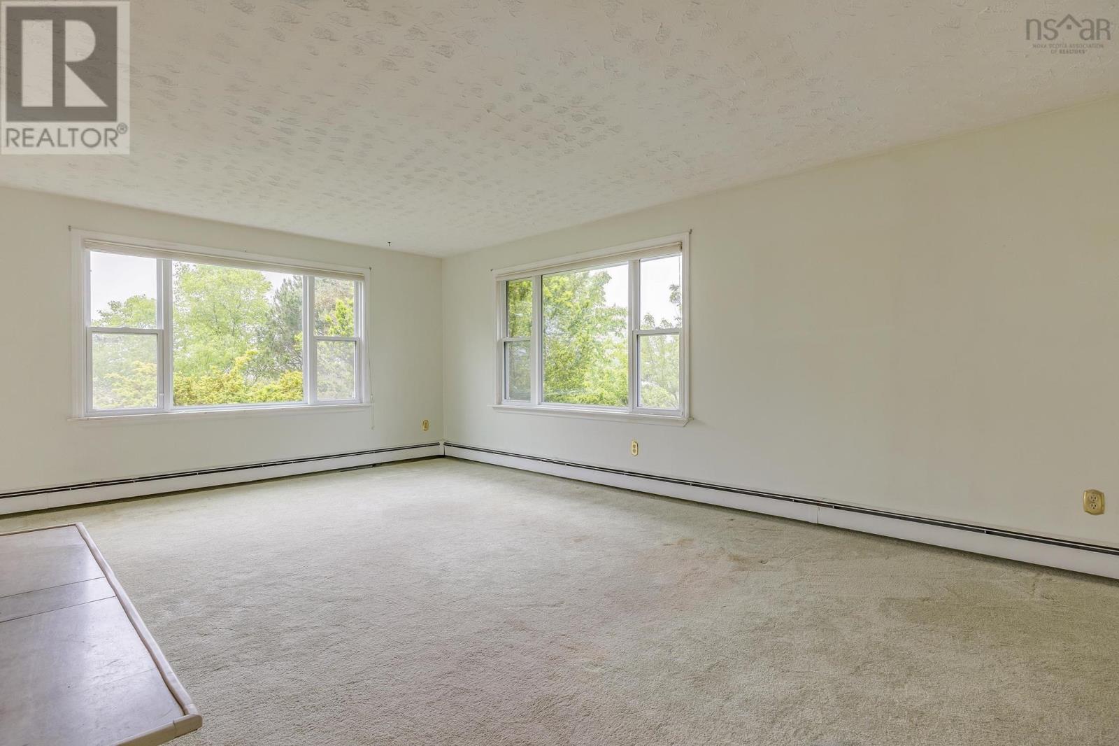 31 Bayswater Road, Dartmouth, Nova Scotia B2W4H3 | REALTOR.ca