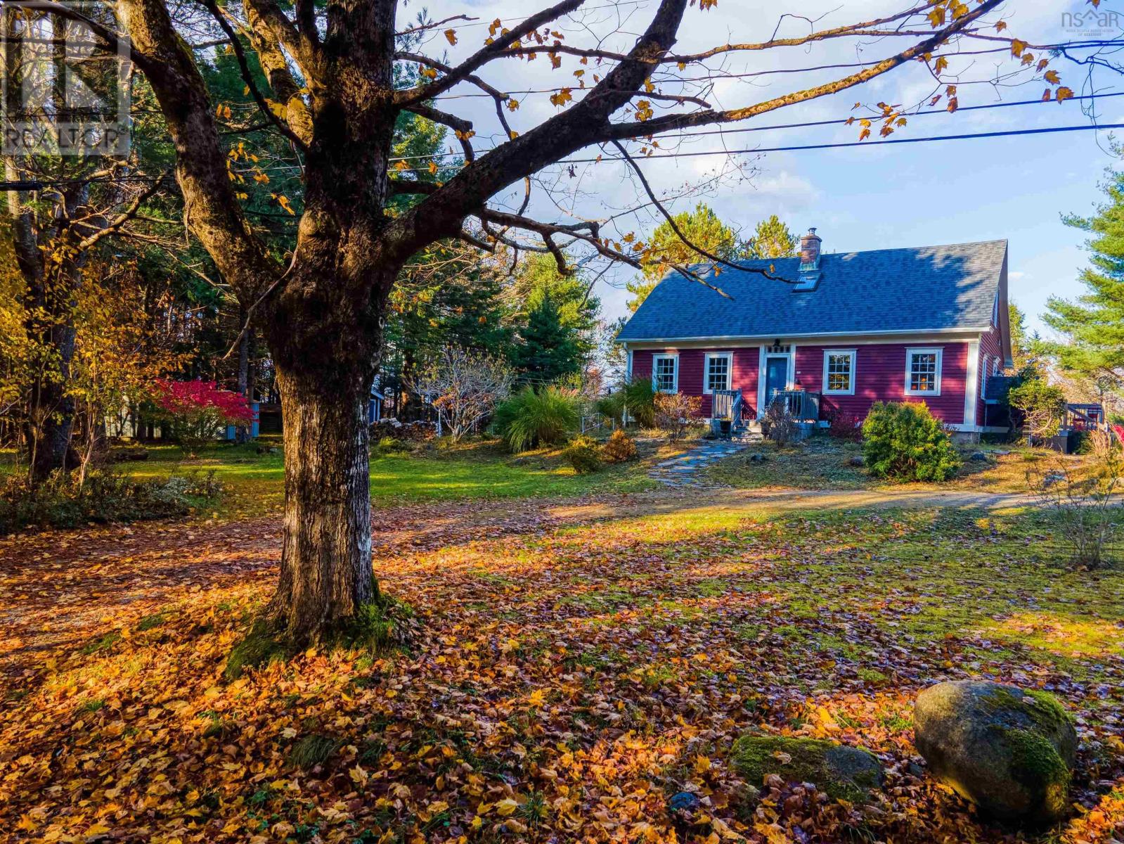 For sale: 172 Hamms Hill Rd, Blockhouse, Nova Scotia B0J1E0 - 202323589 ...