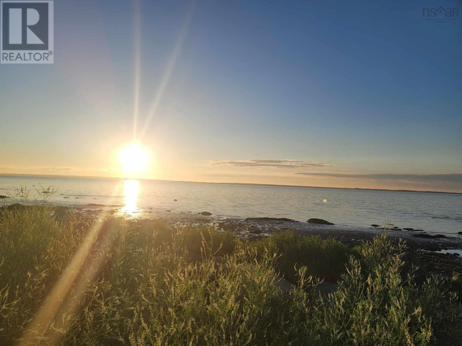 For sale: 41 Osprey Road, Brule Point, Nova Scotia B0K1V0 - 202416688 ...