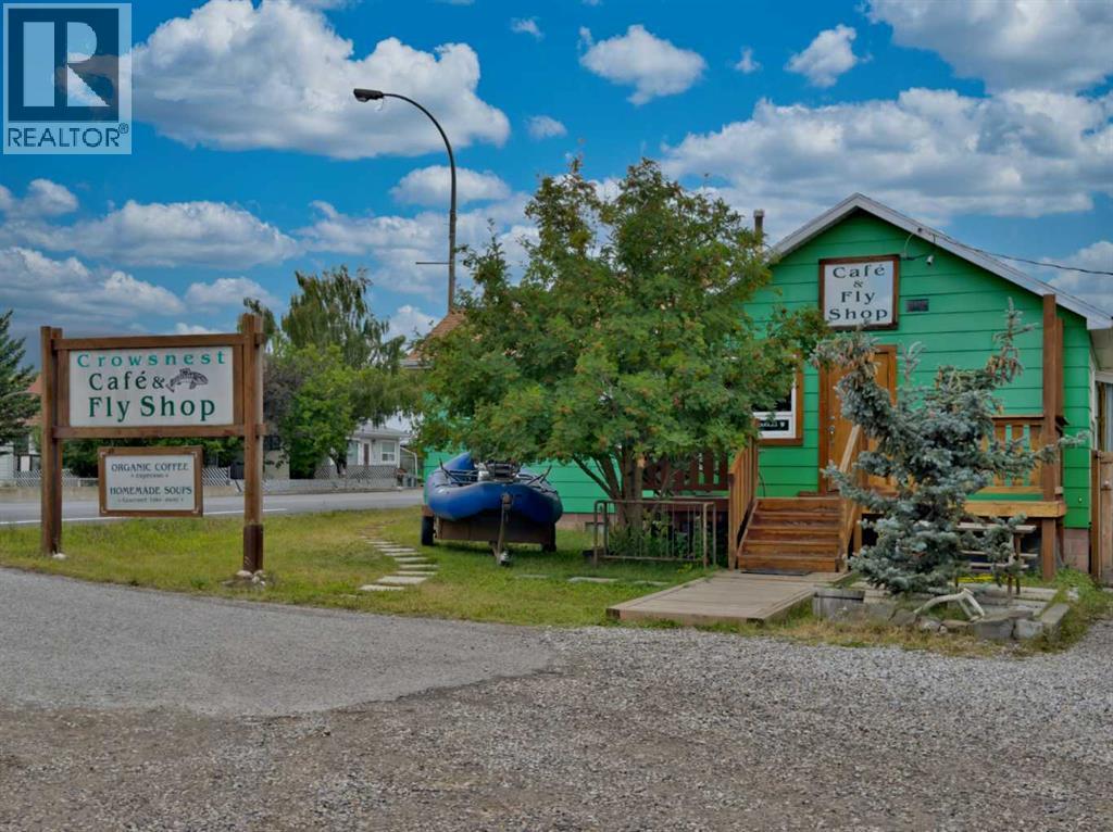 For sale: 8301 20 Avenue, Coleman, Alberta T0K0M0 - A2148468 | REALTOR.ca