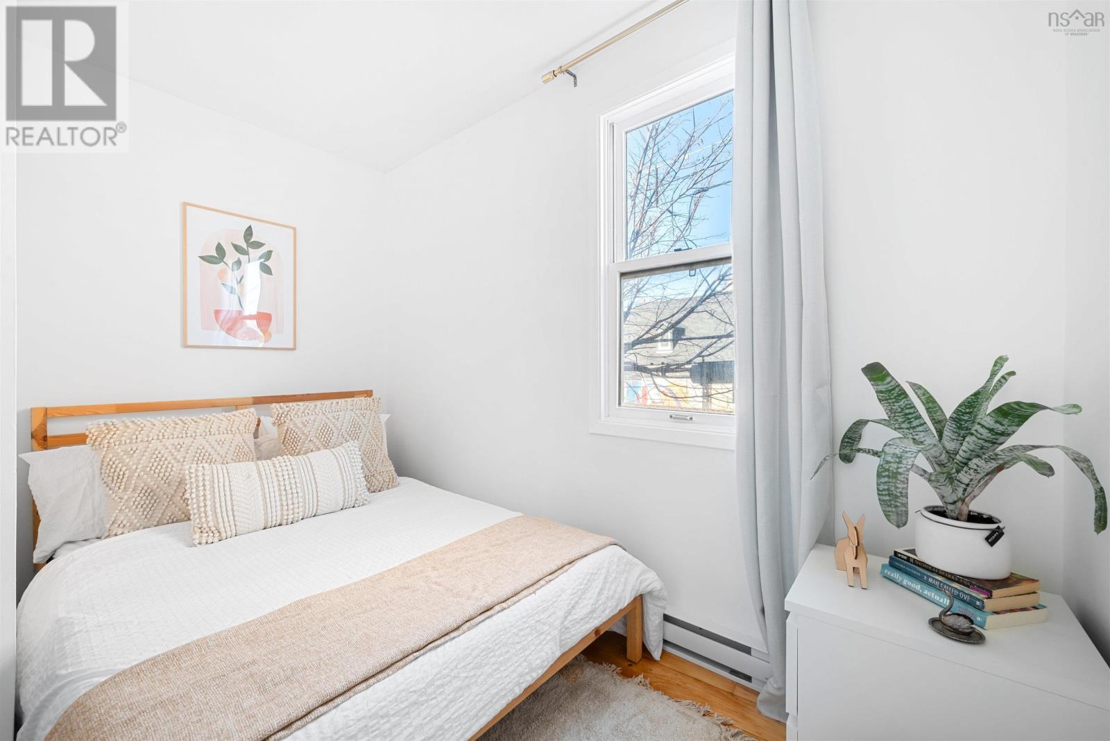 For sale: 2194 Maynard Street, 5652 Nora Bernard Street, Halifax, Nova ...