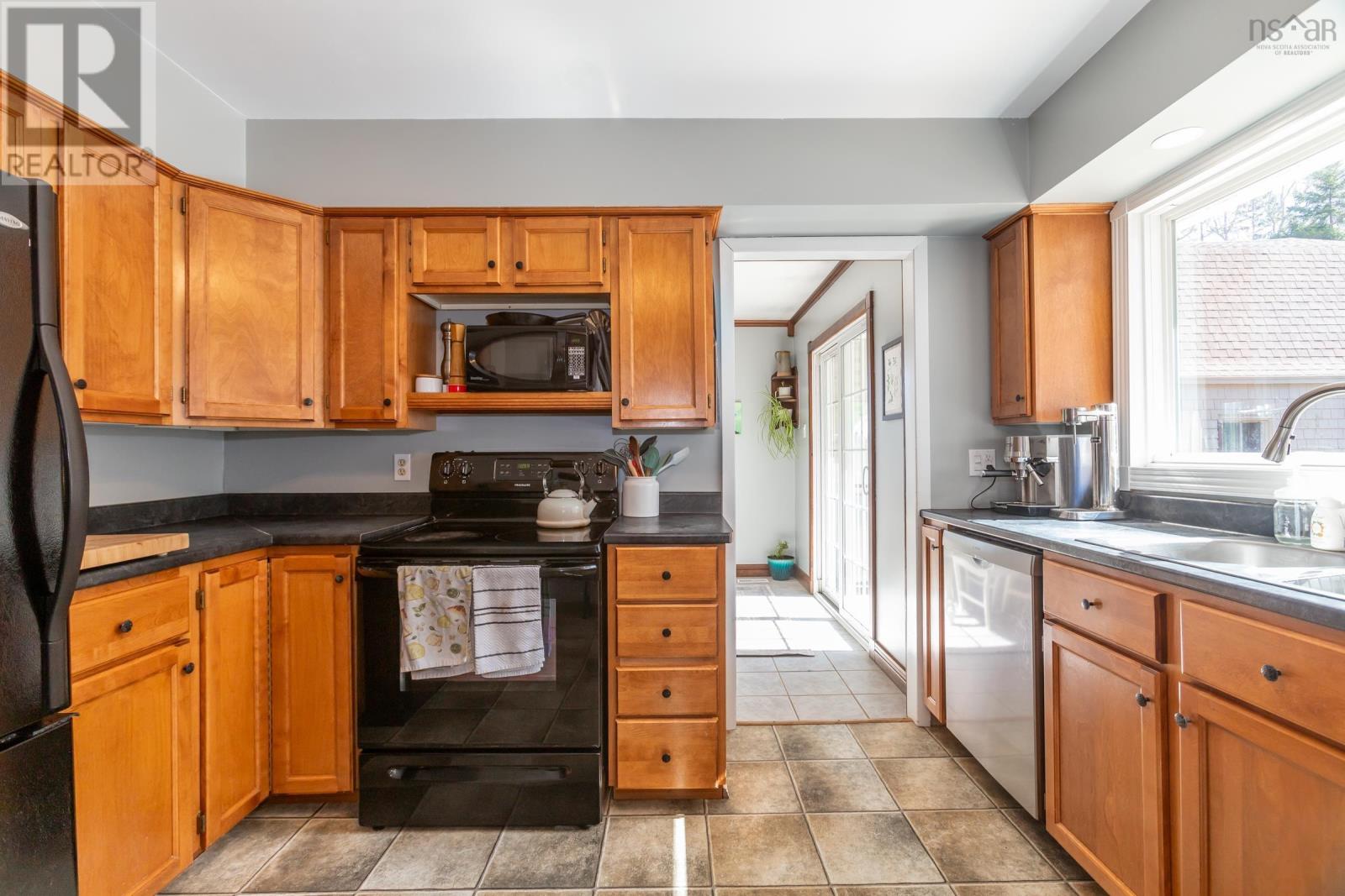 For sale: 3146 Highway 1, Upper Clements, Nova Scotia B0S1A0 ...