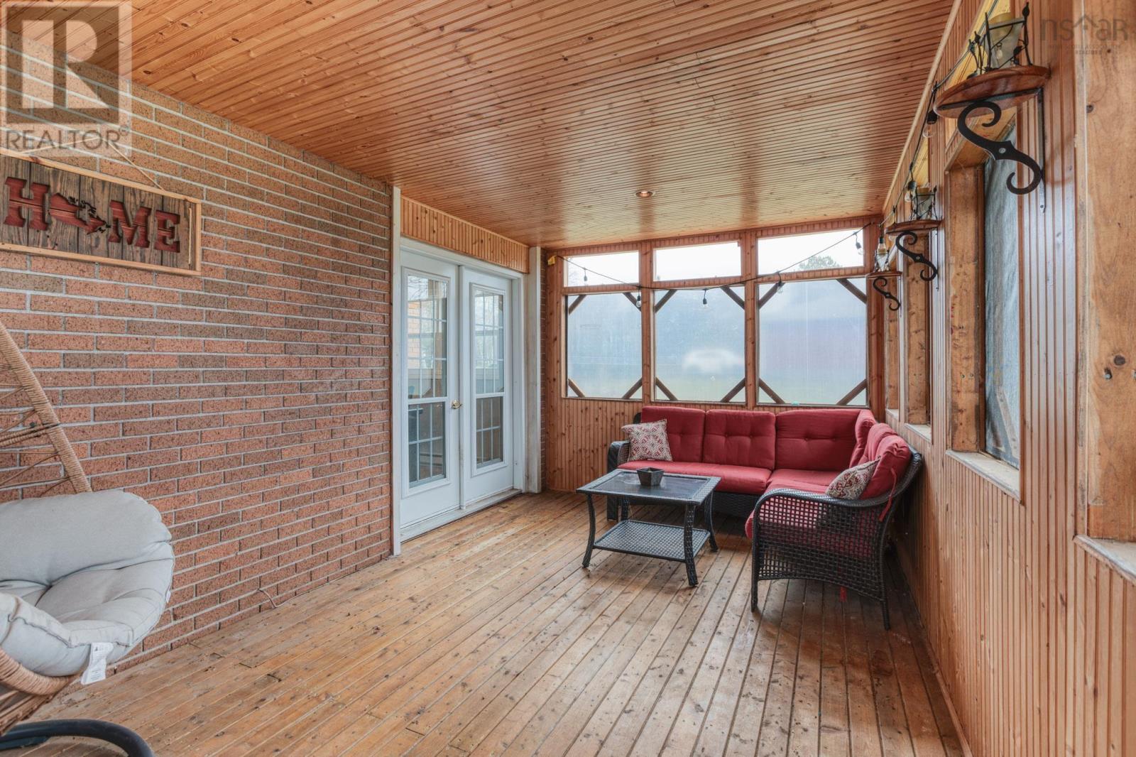 For sale: 135 Cook Avenue, Wilmot, Nova Scotia B0P1W0 - 202409634 | REALTOR.ca