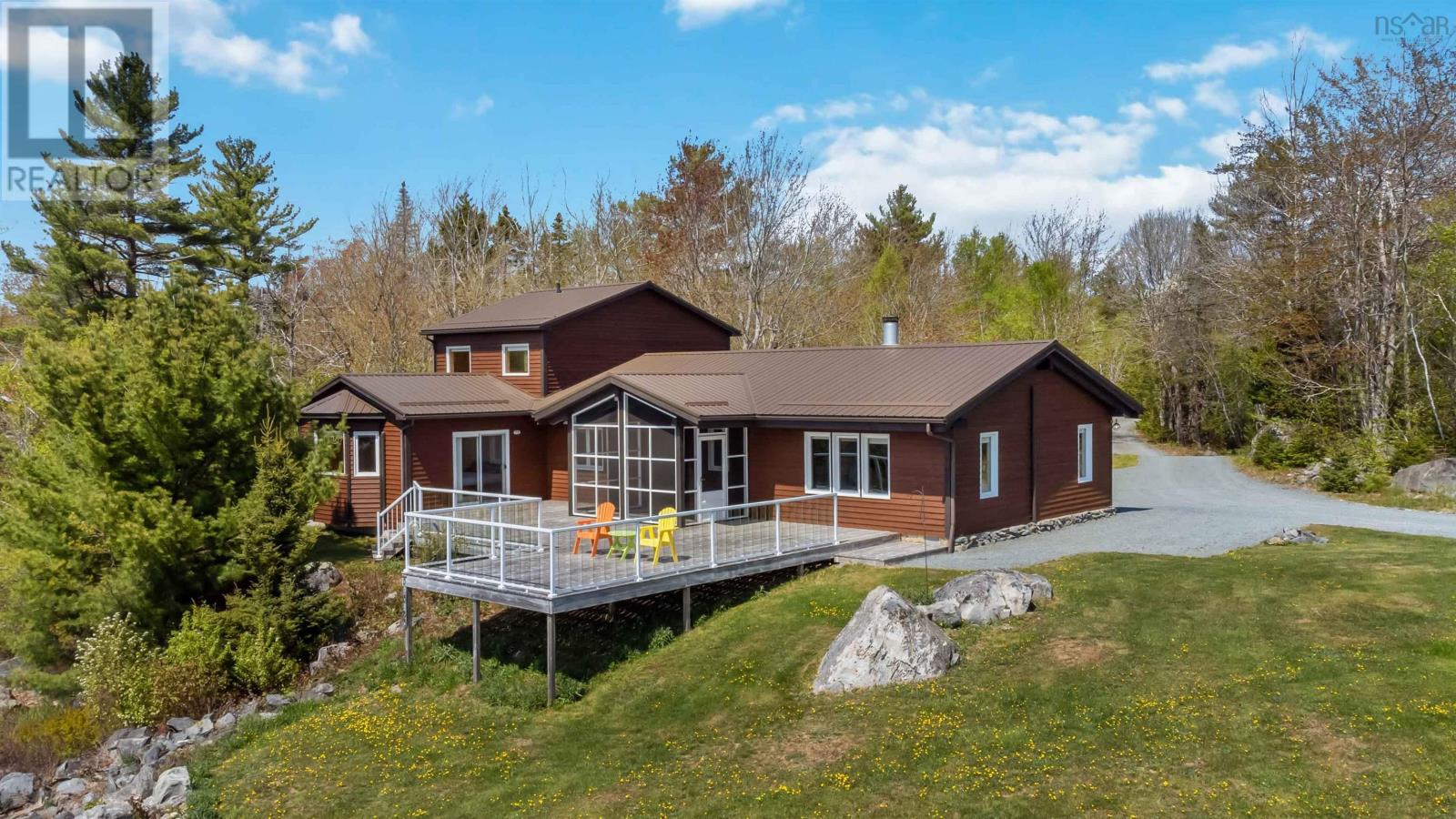 For sale: 108 Harbour View Drive, Mill Village, Nova Scotia B0J2H0 ...