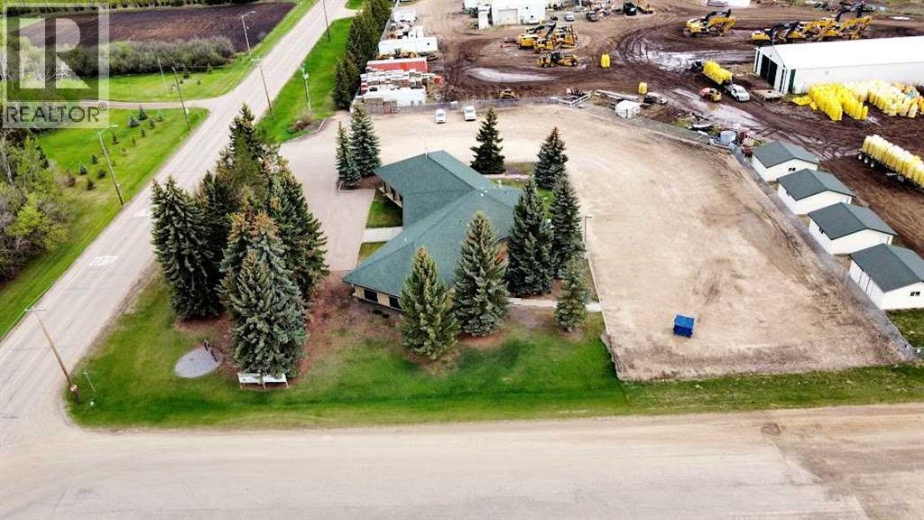 For sale: 4510 50 Street S, Sedgewick, Alberta T0B4C0 - A2138557 ...