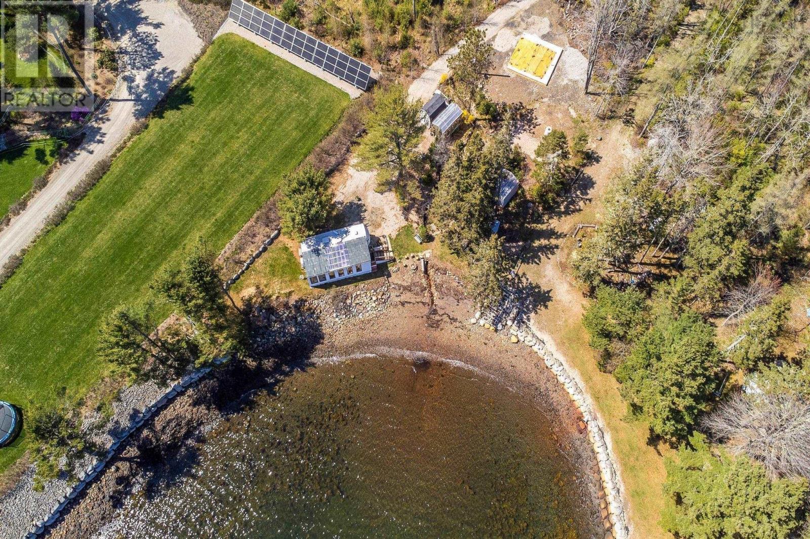 For sale: 46 Squirrel Lane, Martins Point, Nova Scotia B0J2E0 ...