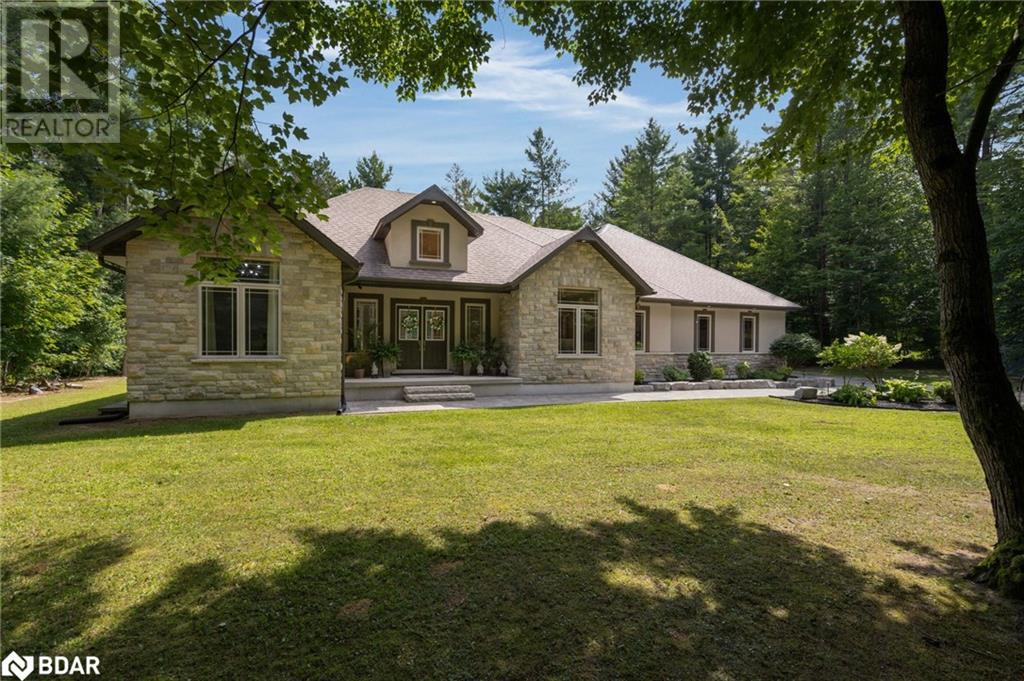 À vendre : 5 LOFTUS Road, Phelpston, Ontario L0L2K0 - 40625000 | REALTOR.ca
