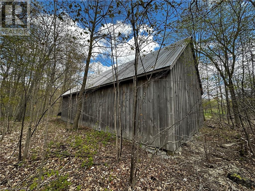 À vendre : LOT 3 JAMIESON Road, Harrowsmith, Ontario K0H1V0 - 40629608 ...