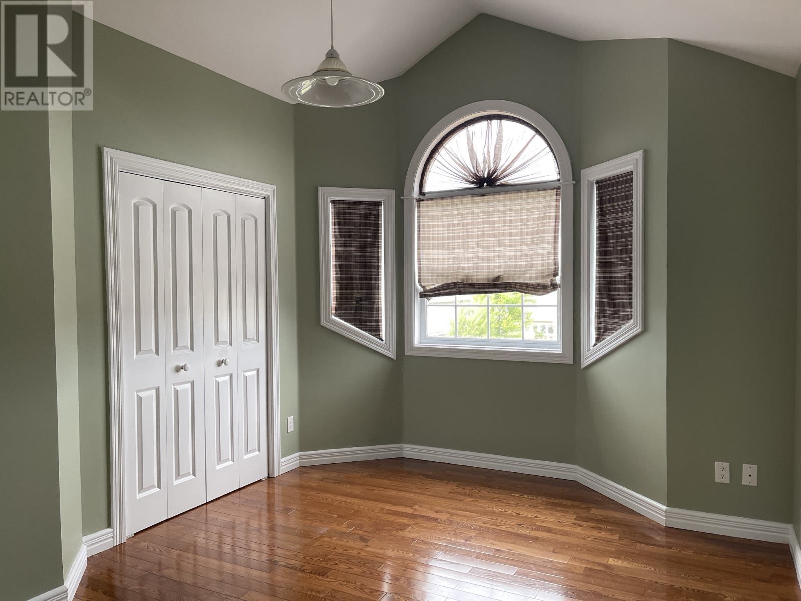 For sale: 16 Tully Place, Gander, Newfoundland & Labrador A1V2X1 ...