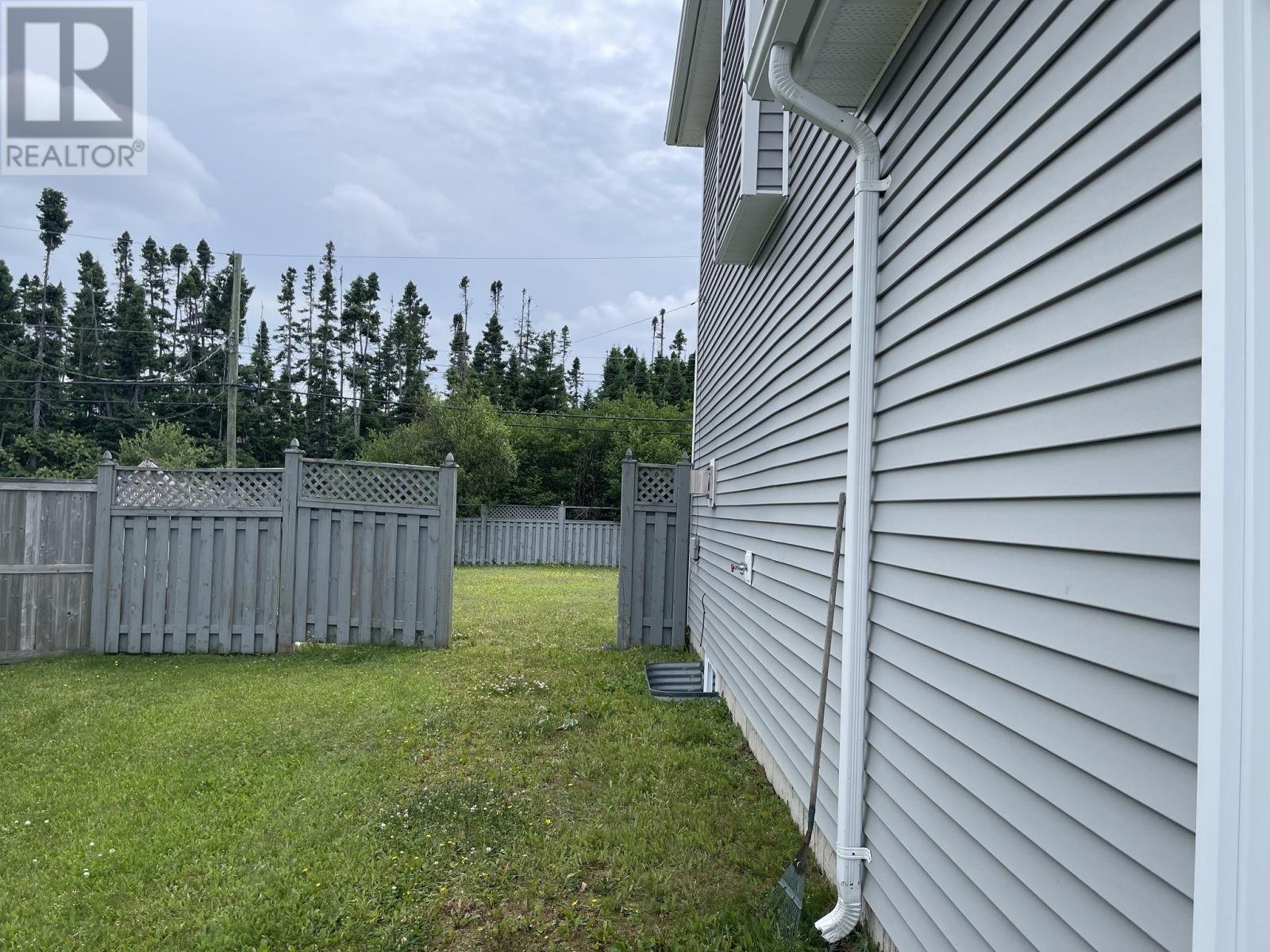 For sale: 16 Tully Place, Gander, Newfoundland & Labrador A1V2X1 ...