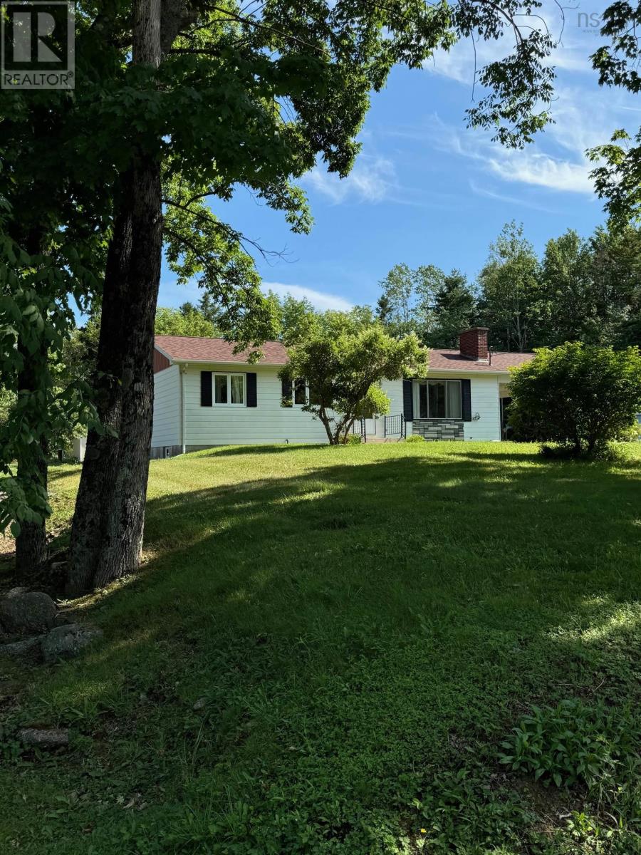 587 Highway 325, Blockhouse, Nova Scotia B0J2E0 | REALTOR.ca