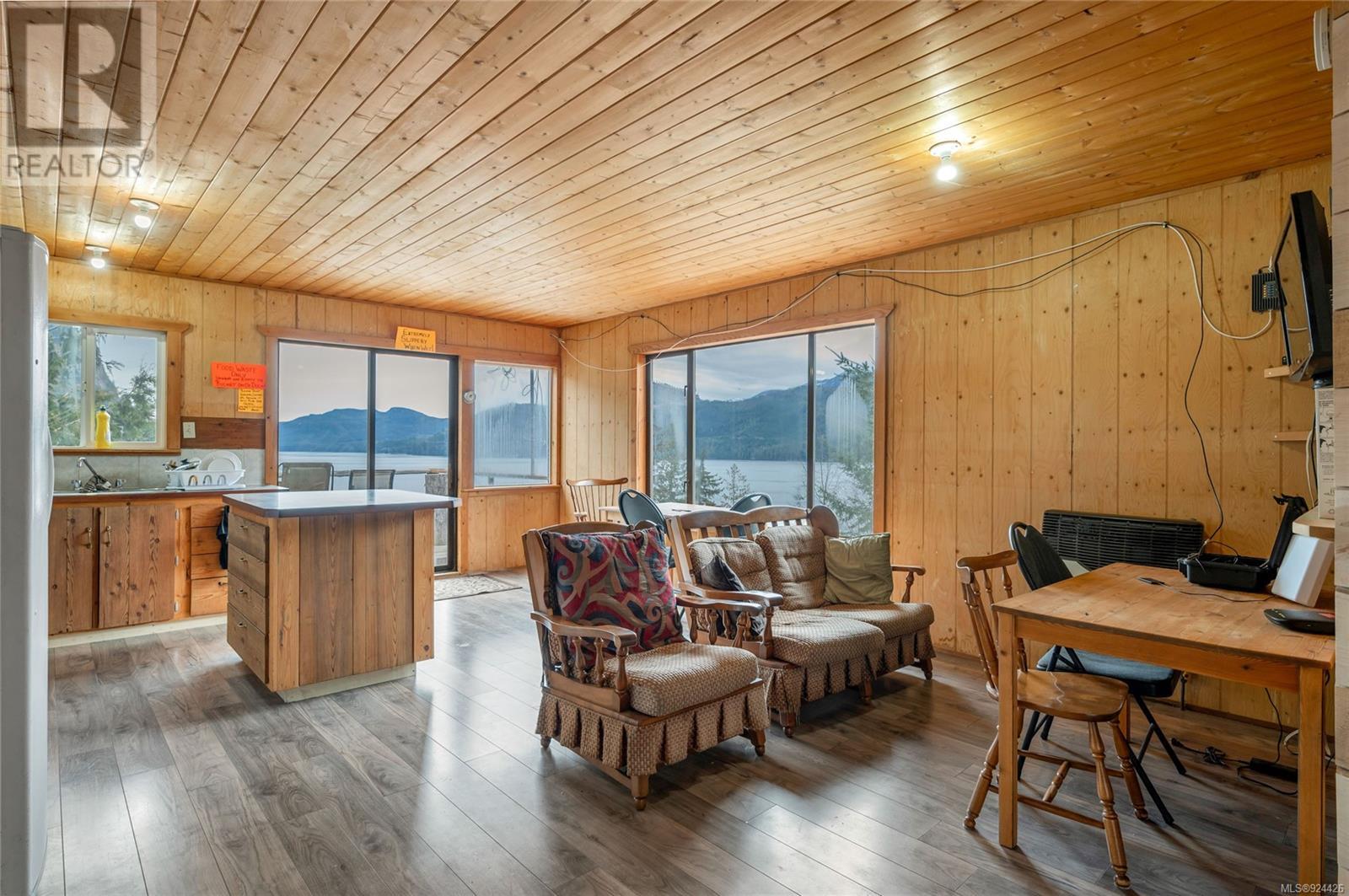 For sale: DL1489 Jackson Bay, See Remarks, British Columbia V0P1R0 ...