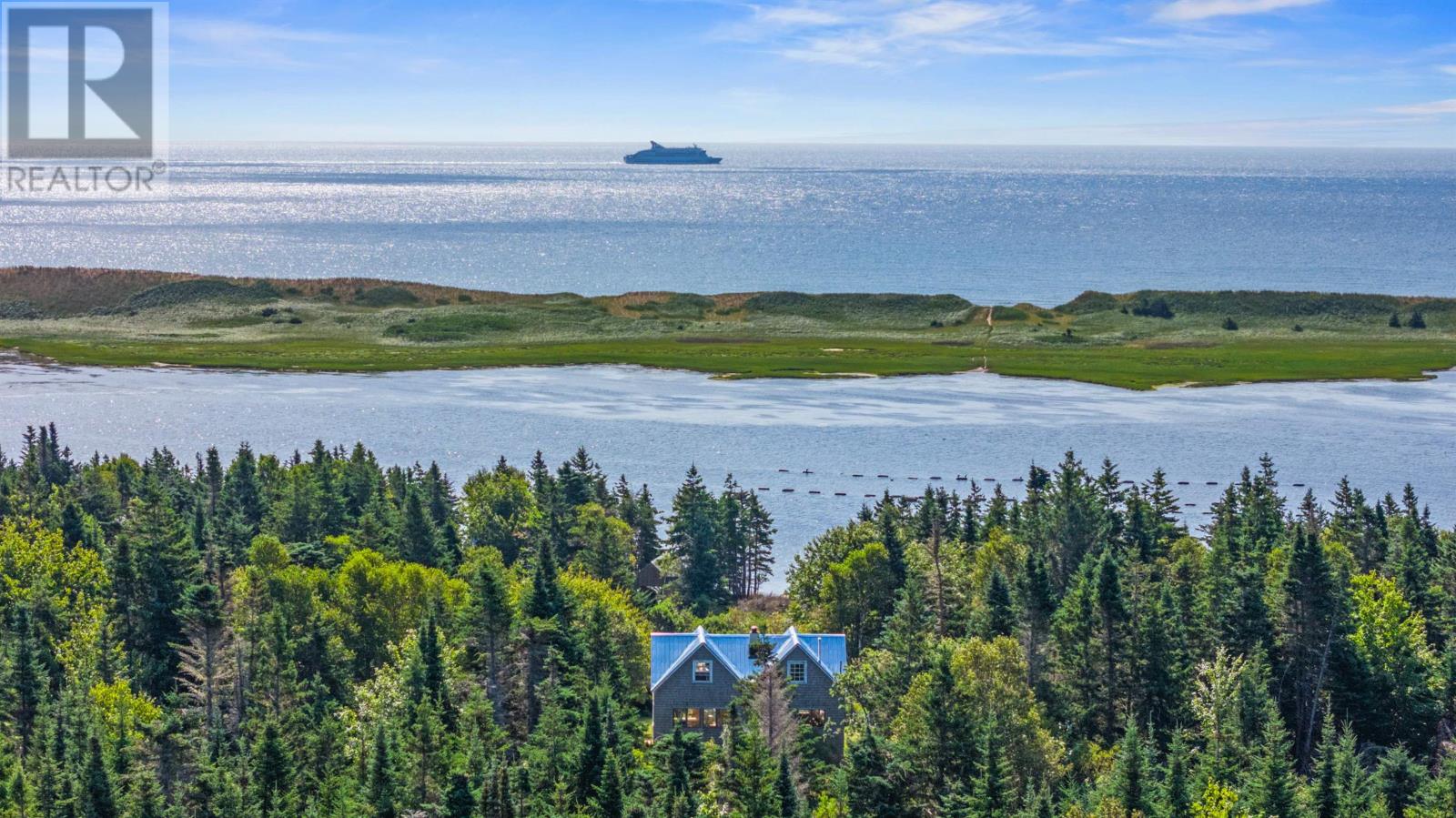 For sale: 3996 EAST POINT Road, South Lake, Prince Edward Island C0A2B0 ...