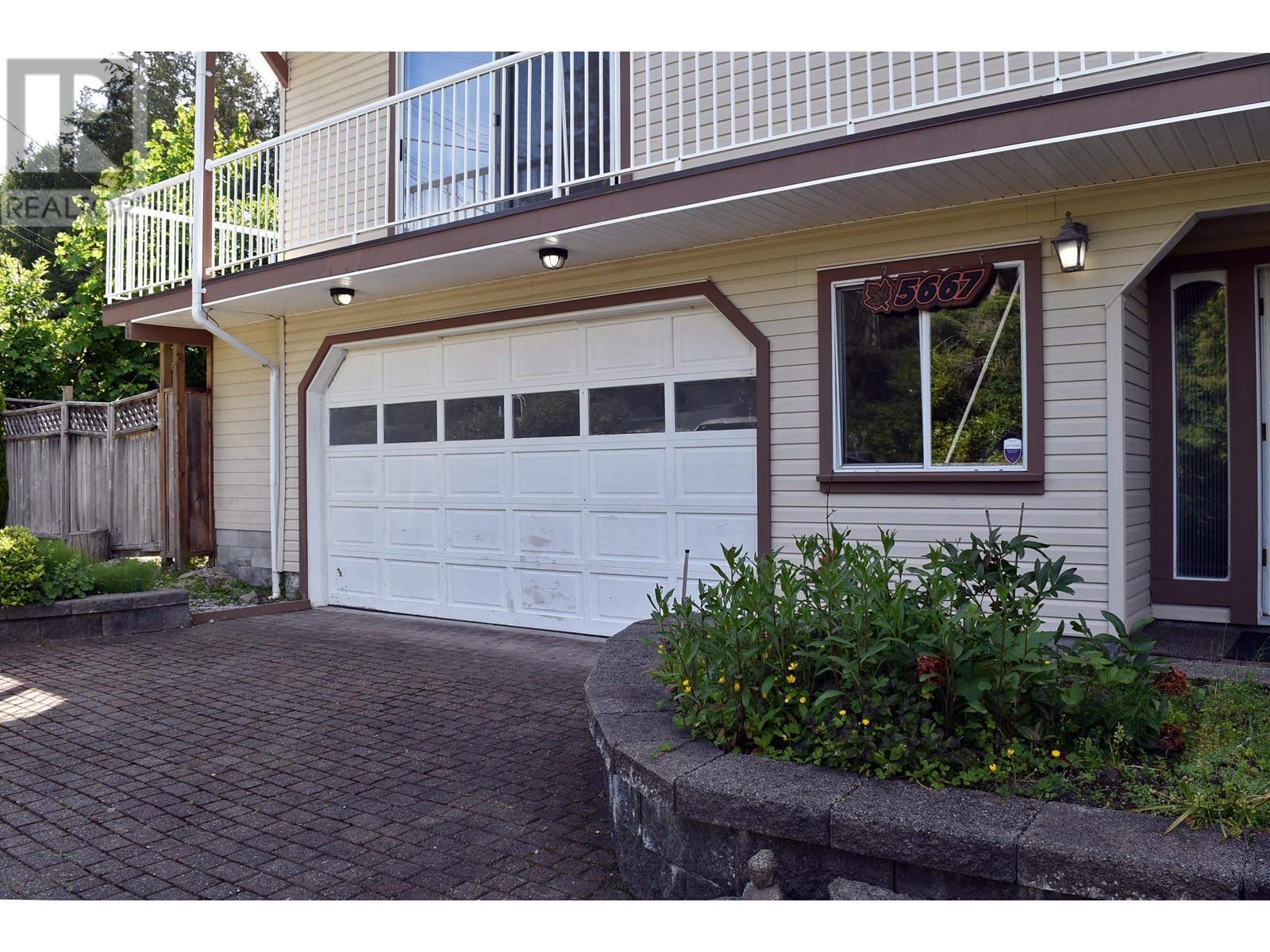 For sale: 5667 RUTHERFORD ROAD, Halfmoon Bay, British Columbia V7Z1B3 ...