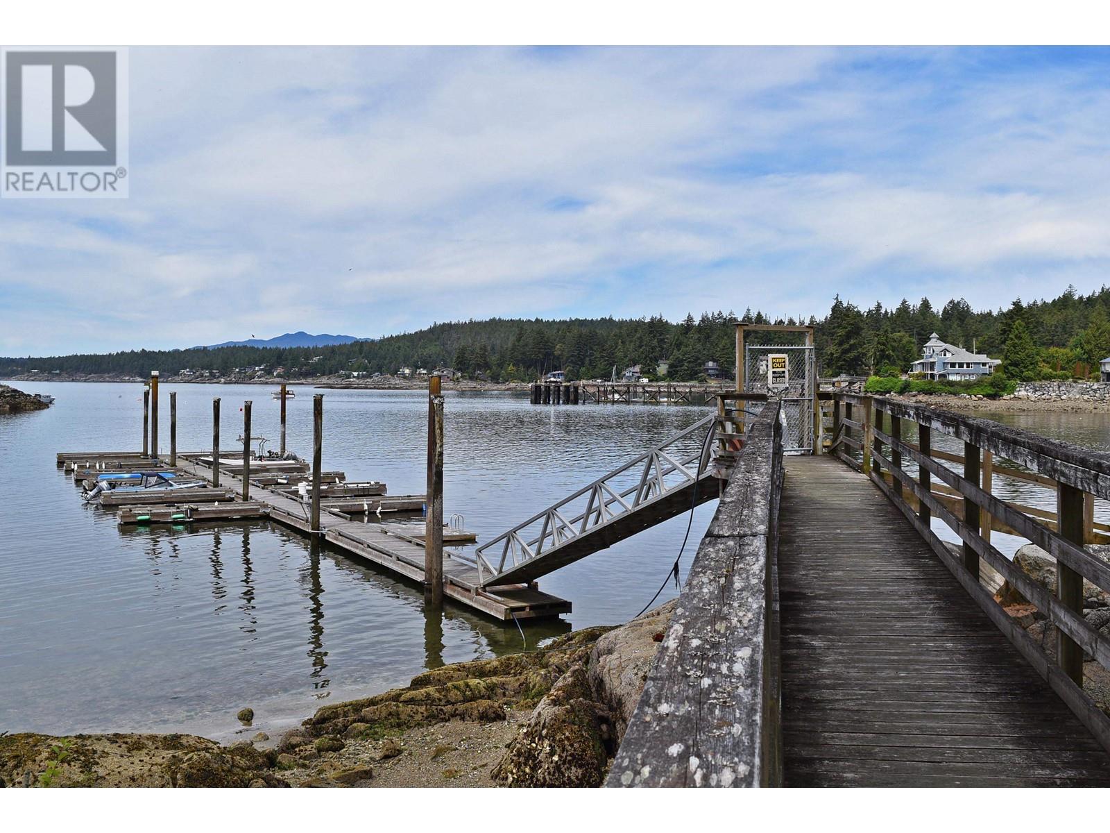 For sale: 5667 RUTHERFORD ROAD, Halfmoon Bay, British Columbia V7Z1B3 ...