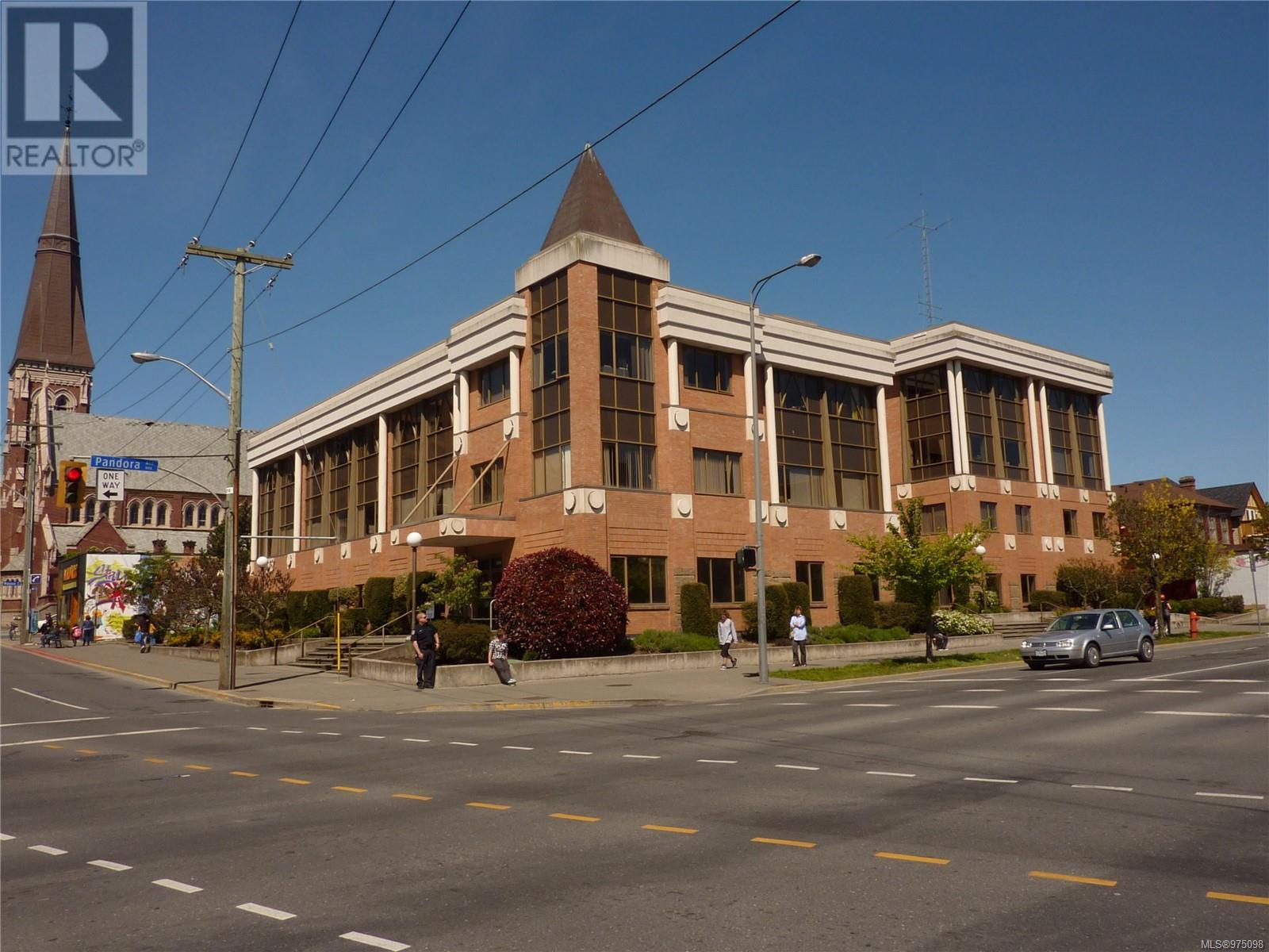 For lease: 908 Pandora Ave, Victoria, British Columbia V8V3P3 - 975098 ...