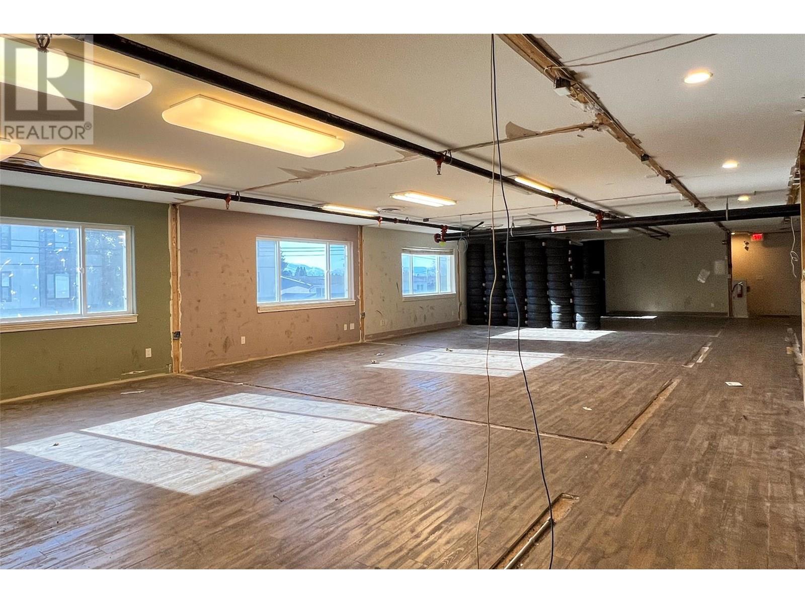 For sale: 1060 Leathead Road Unit# 10, Kelowna, British Columbia V1X2K1 ...