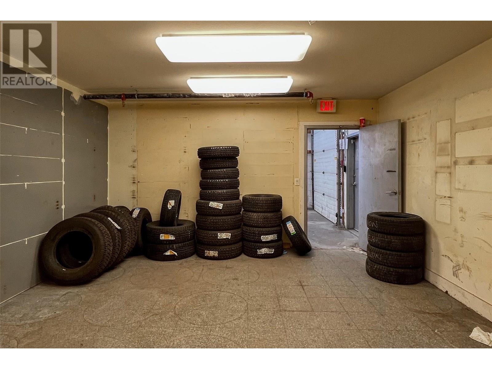 For sale: 1060 Leathead Road Unit# 10, Kelowna, British Columbia V1X2K1 ...