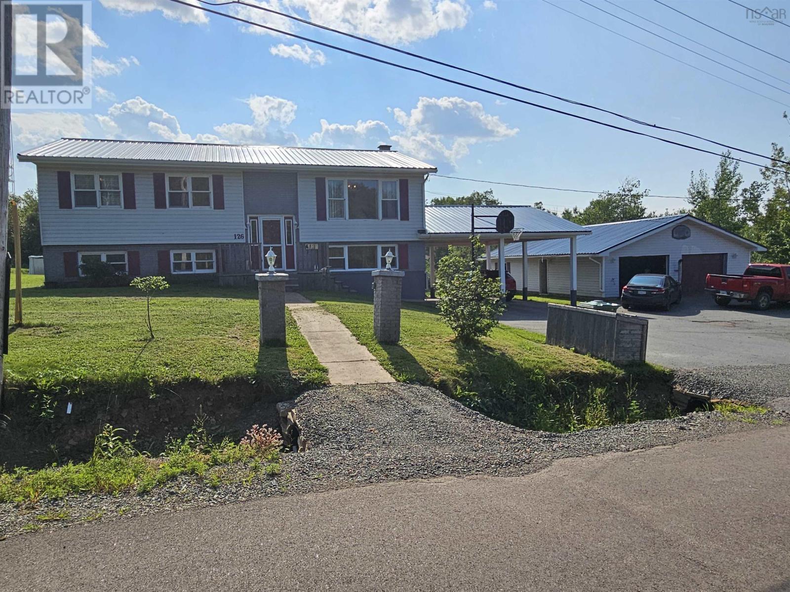 For sale: 126 Black River Road, Springhill, Nova Scotia B0M1X0 ...