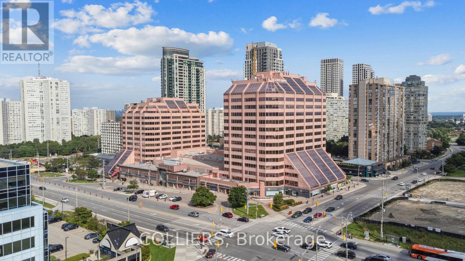 À louer : 700 - 90 BURNHAMTHORPE ROAD, Mississauga (City Centre ...