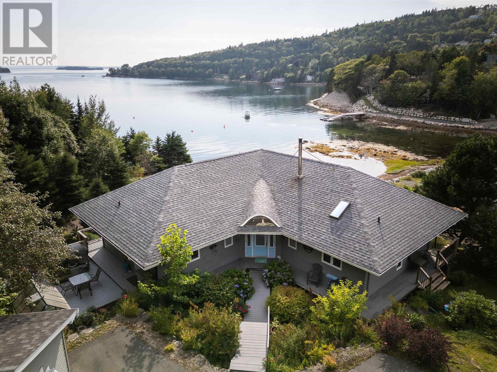 For sale: 155 Masons Point Road, Head Of St. Margarets Bay, Nova Scotia ...