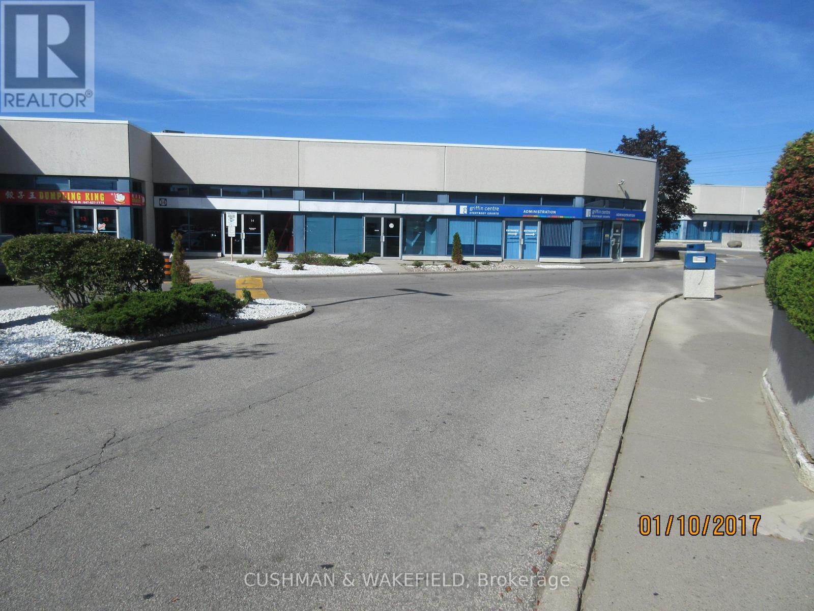 For lease: 16 & 17 - 1126 FINCH AVENUE W, Toronto (Downsview-Roding-CFB ...