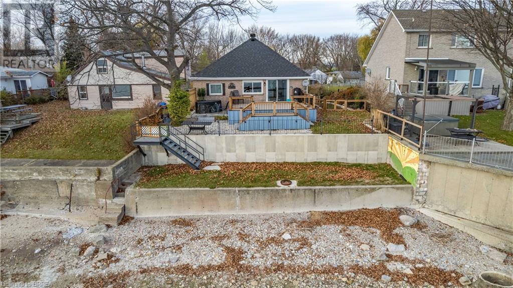 For sale: 28 LAKE Road, Selkirk, Ontario N0A1P0 - 40665199 | REALTOR.ca