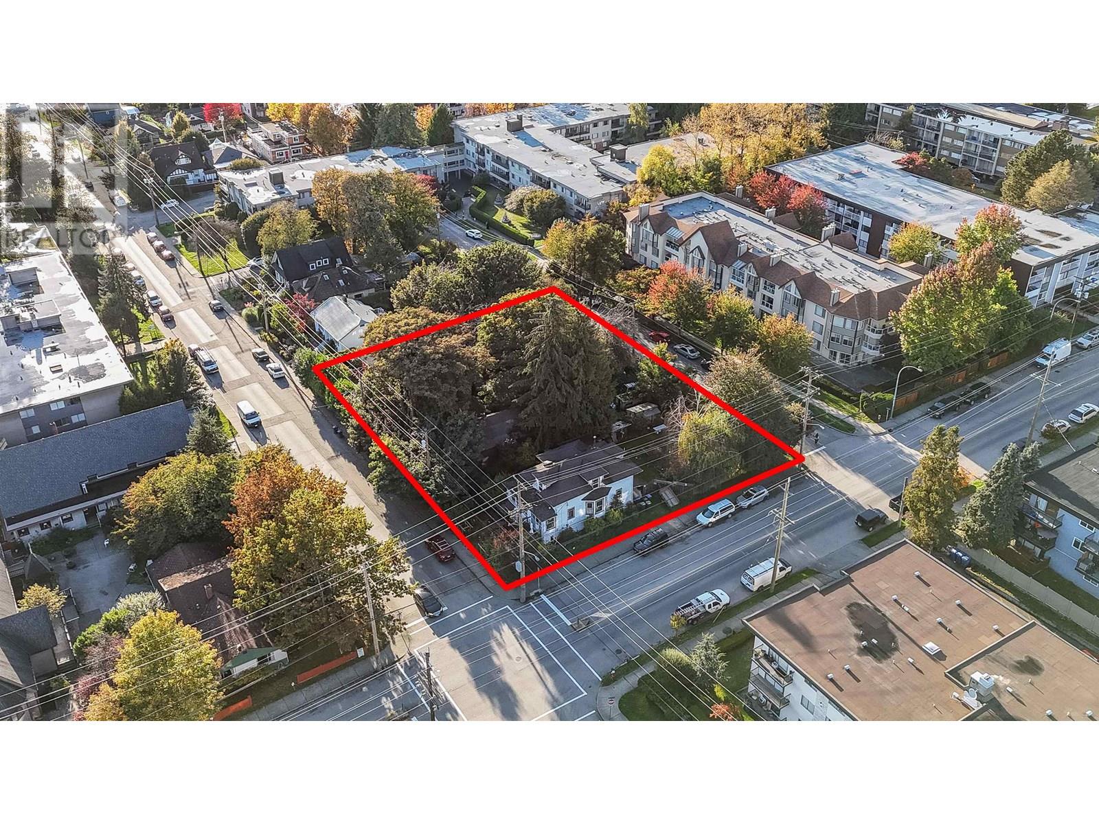 For sale: 1010 HOWAY STREET, New Westminster, British Columbia V3M1Y4 ...