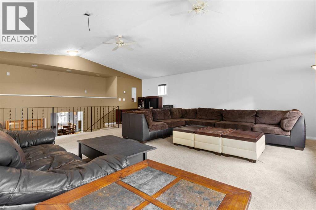 For sale: 102-4042 Highway 587, Rural Red Deer County, Alberta T0M0K0 ...