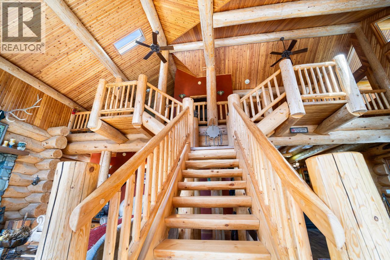 For sale: 7602 95 Highway, Kingsgate, British Columbia V0B1V1 - 2473278 ...