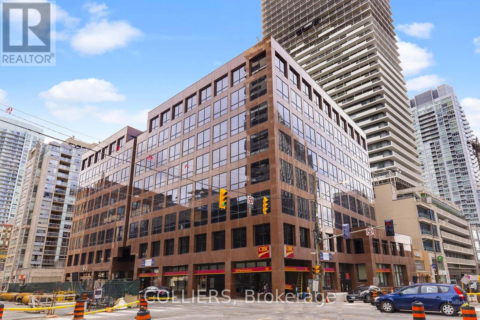 For lease: 201 - 1 EGLINTON AVENUE E, Toronto (Mount Pleasant West), Ontario M4P3A1 - C10929087 ...