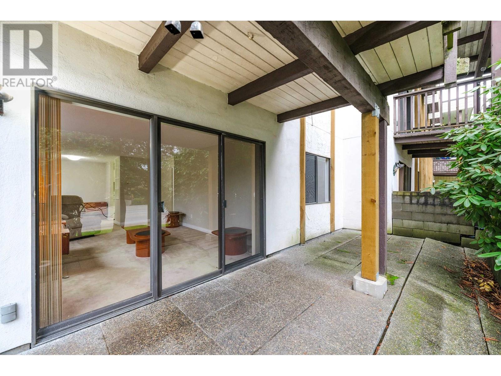 For sale: 126 12170 222ND STREET, Maple Ridge, British Columbia V2X8H1 ...