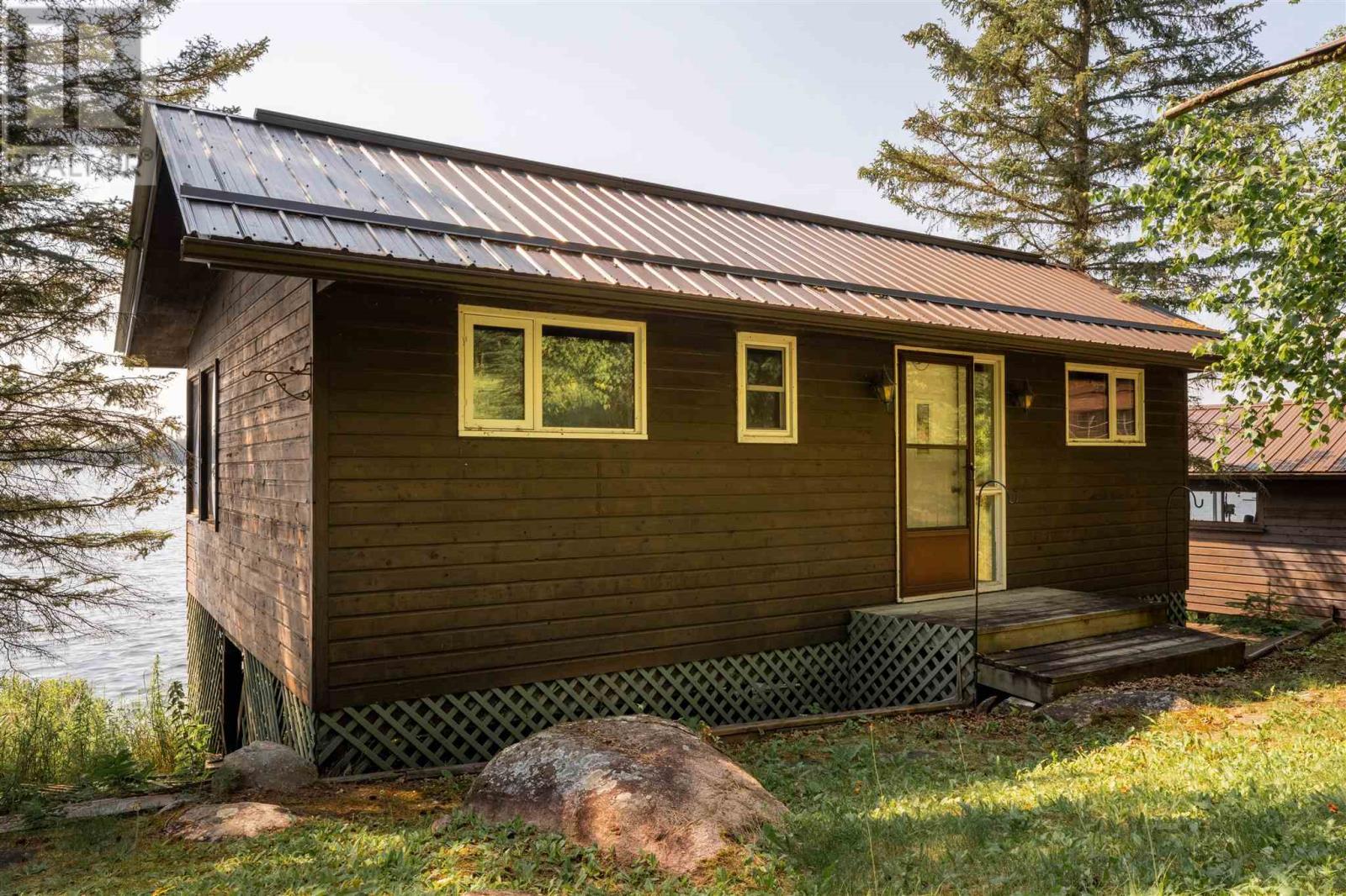 For sale: S986 Winnipeg River, Minaki, Ontario P0X1J0 - TB240805 ...