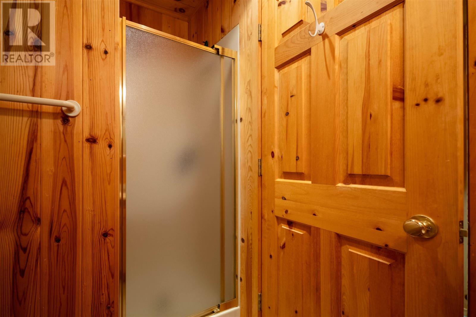 For sale: S986 Winnipeg River, Minaki, Ontario P0X1J0 - TB240805 ...