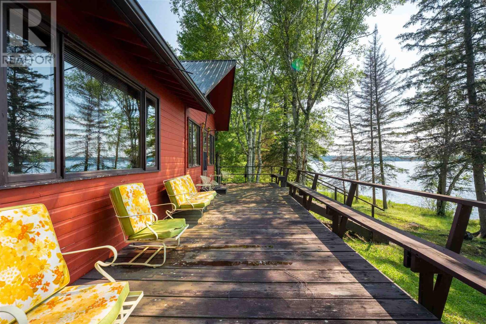 For sale: S986 Winnipeg River, Minaki, Ontario P0X1J0 - TB240805 ...