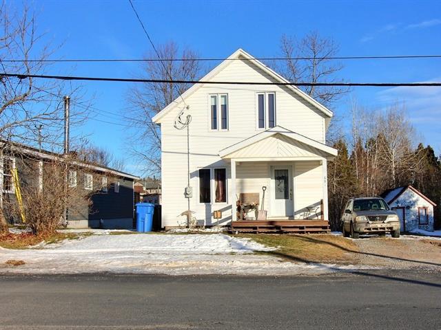 À vendre : 691 Av. de l'Hôtel-de-Ville, Chandler, Québec G0C1K0 ...