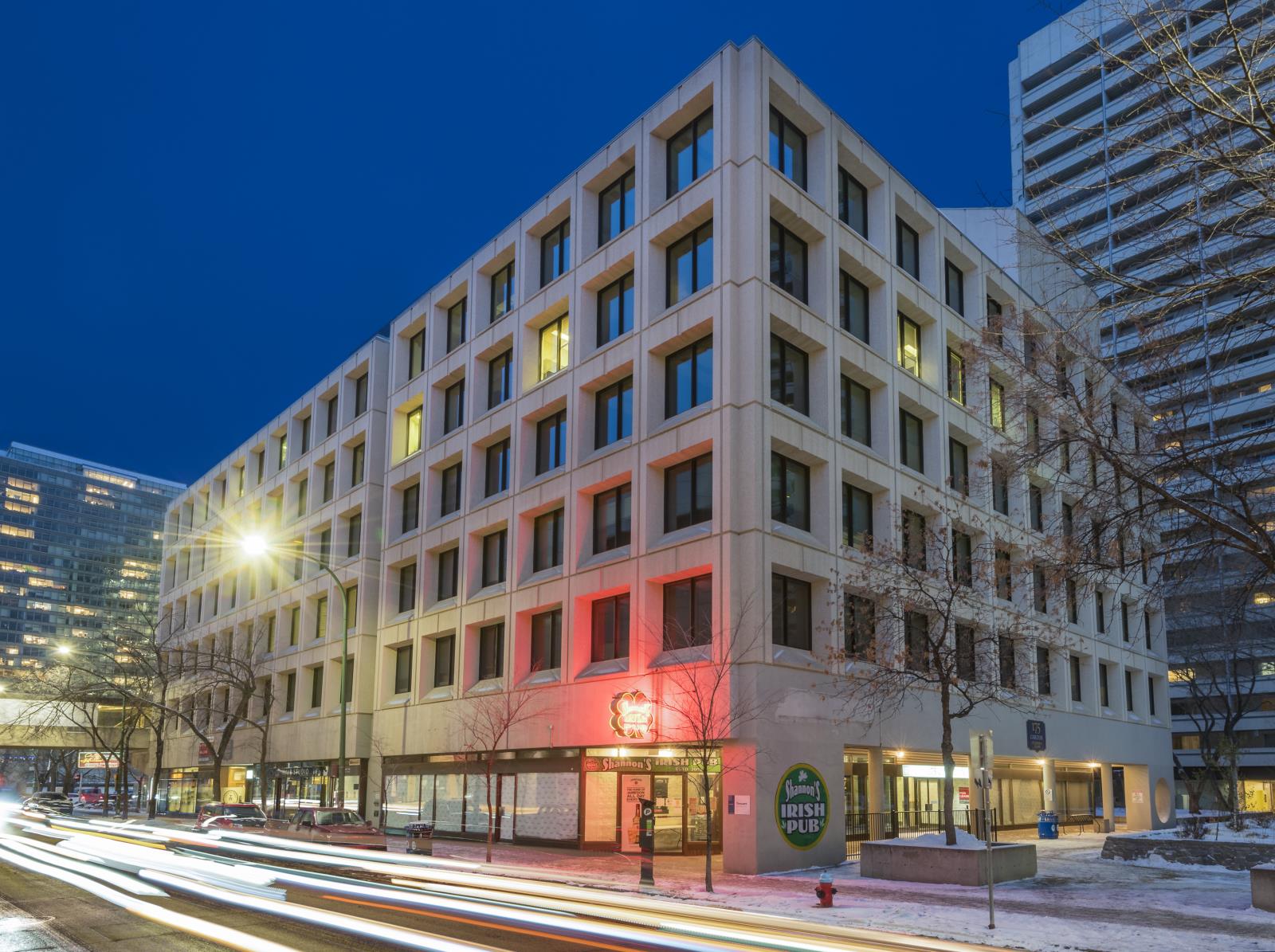 For rent: 185 Carlton St, Winnipeg, Manitoba R3C3H7 ...