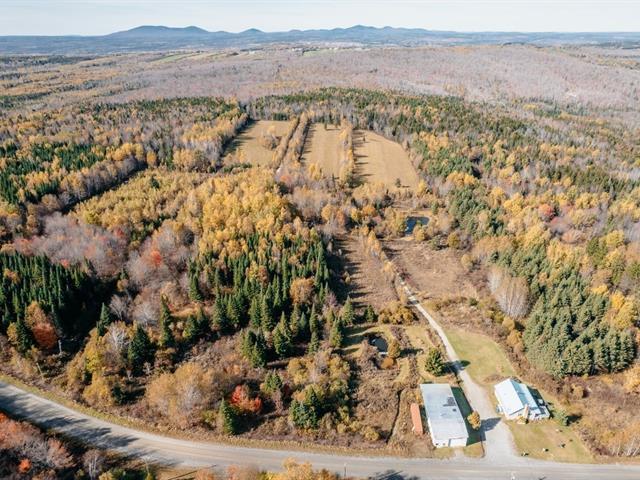 For sale: 53-55 Ch. du Mont-Dostie, Audet, Quebec G0Y1A0 - 15835338 ...