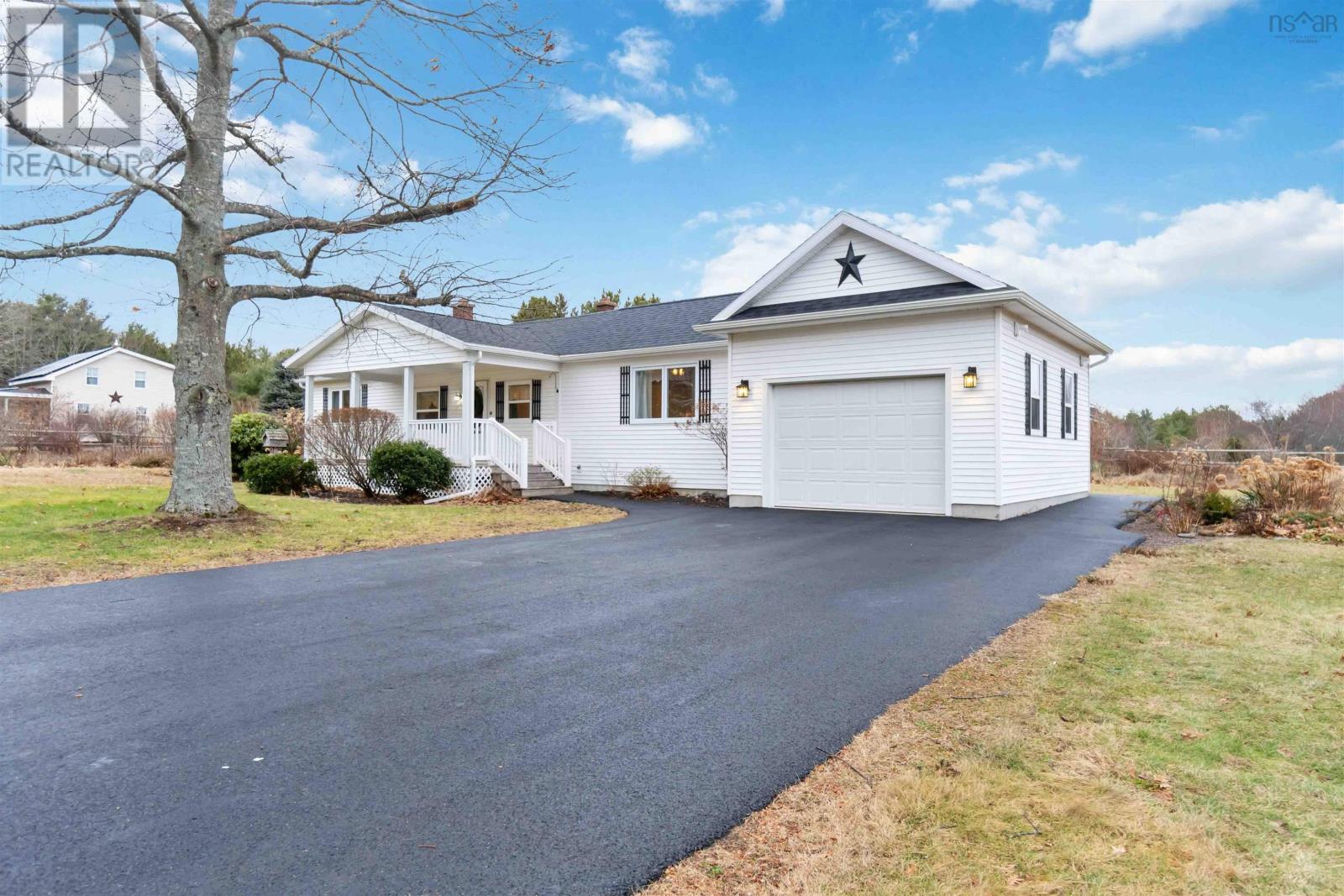 For sale: 1668 Marshall Road, Kingston, Nova Scotia B0P1R0 - 202428440 | REALTOR.ca